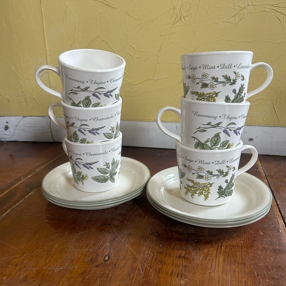 Corningware | Kitchen | Corningware Usa Thymeless Tea Herbs Tea Cups ...
